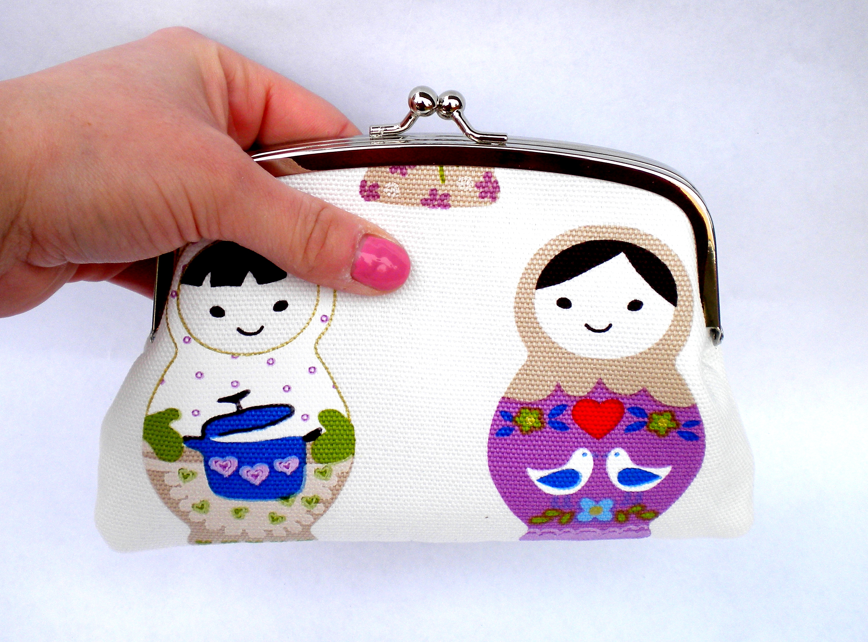 White Russian Doll / Babushka Coin Purse - Cute Design Kiss Lock Wallet ...